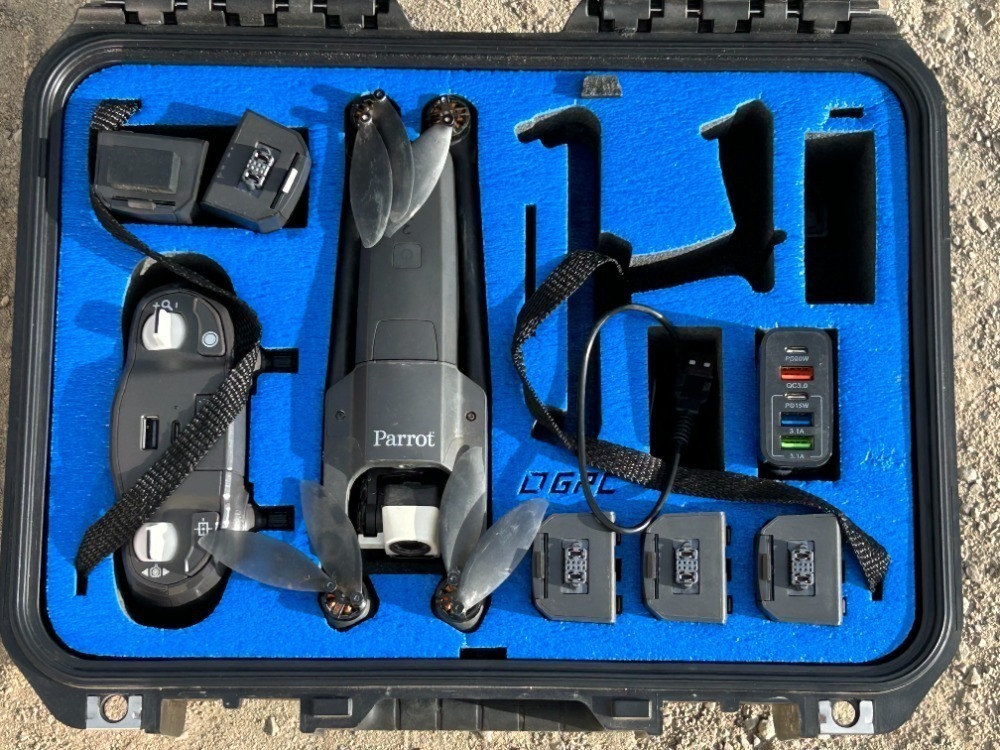PARROT ANAFI THERMAL PRO TACTICAL DRONE, compact 315 grams, 26-minute ...